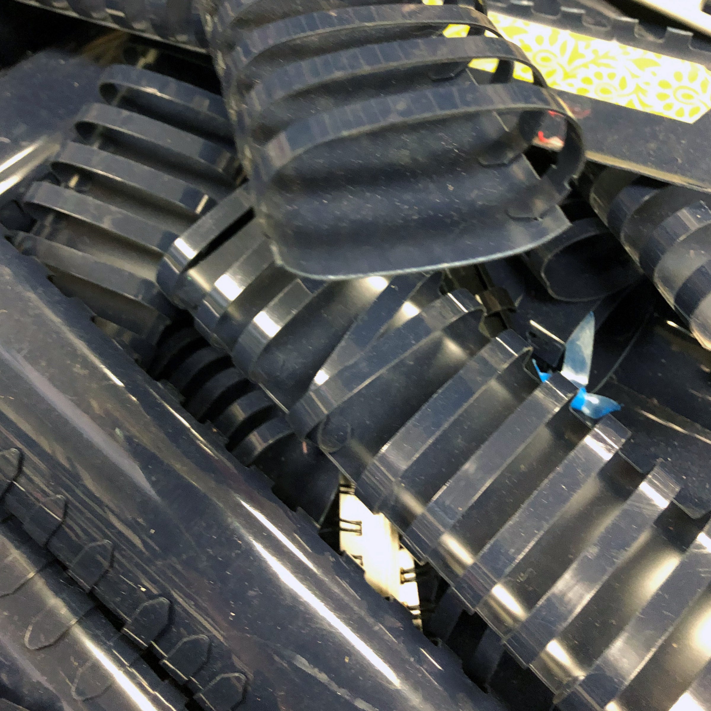 Binder combs - bulk material - random assortment - plastic, metal ...